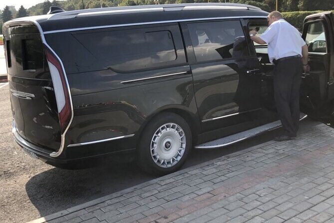 Private Transfer from Vancouver Hotels to Vancouver Airport (YVR) - Cost-Effectiveness and Value