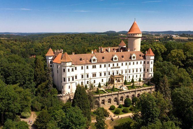 Private Transfer from Vienna to Berlin with 2 hours for sightseeing - Price and Value