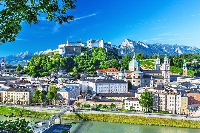 Private transfer from Vienna to Salzburg with 3h Sightseeing stop in Hallstatt - Why This Tour Stands Out