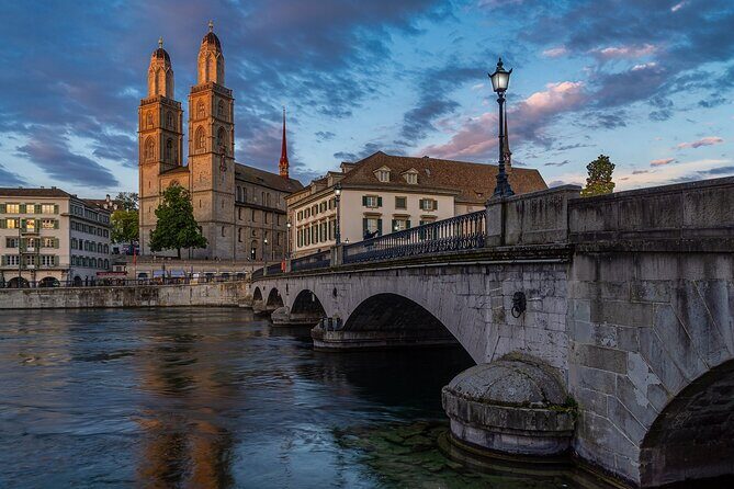 Private transfer from Zermatt to Zurich with 3h Sightseeing stops - The Delightful Stops: Bern and Lucerne