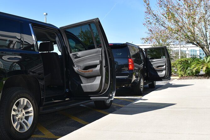 Private Transfer in a Luxury Vehicle to and/or from HOU and IAH - Key Points