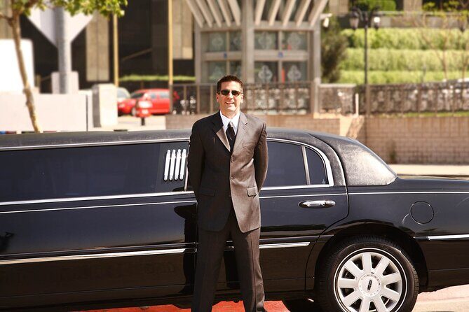 Private Transfer in a Luxury Vehicle to and/or from HOU and IAH - The Value of a Private Luxury Transfer