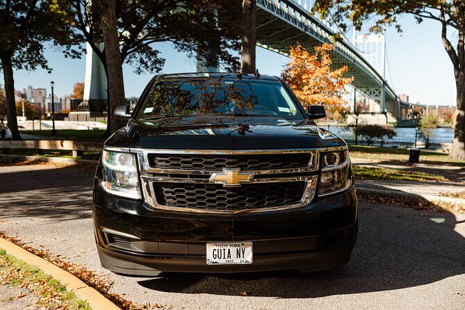 Private Transfer in Black SUV to or from JFK, LGA, EWR - Vehicle Comfort and Onboard Amenities