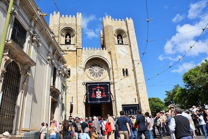 Private Transfer inside Lisbon(3pax) - A Practical Look at the Private Transfer Inside Lisbon