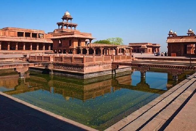 Private transfer - Jaipur to Agra via Fatehpur Sikri with lunch - Key Points