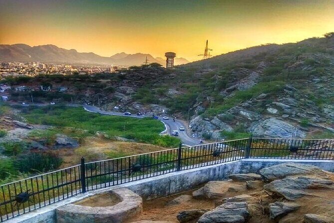 Private transfer: Jaipur to Jodhpur via Ajmer - The Sum Up