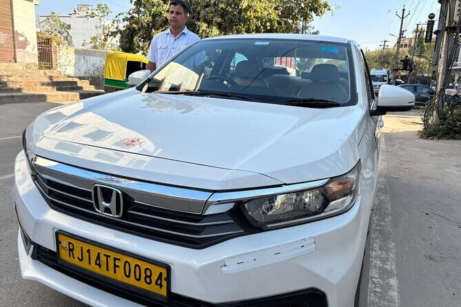 Private Transfer - Jaipur To Jodhpur Via Pushkar With Lunch - The Lunch Experience