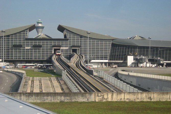 Private Transfer : Kuala Lumpur Airport to Genting Highlands - Luggage and Accessibility