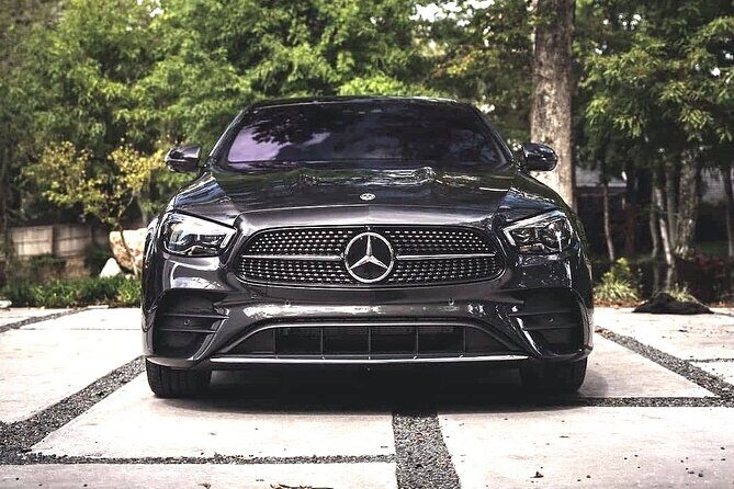 Private Transfer: Las Vegas to Las Vegas Airport LAS in Business Car - Meeting Points and Convenience