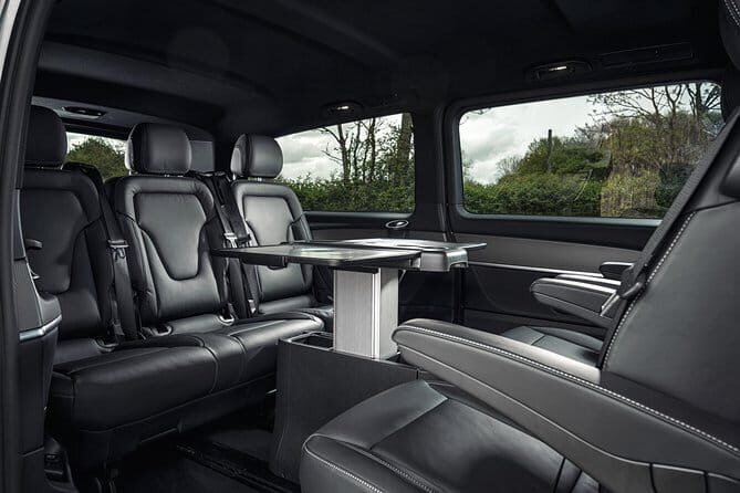 Private Transfer: London to Luton Airport LTN by Luxury Van - A Closer Look at the Transfer Experience