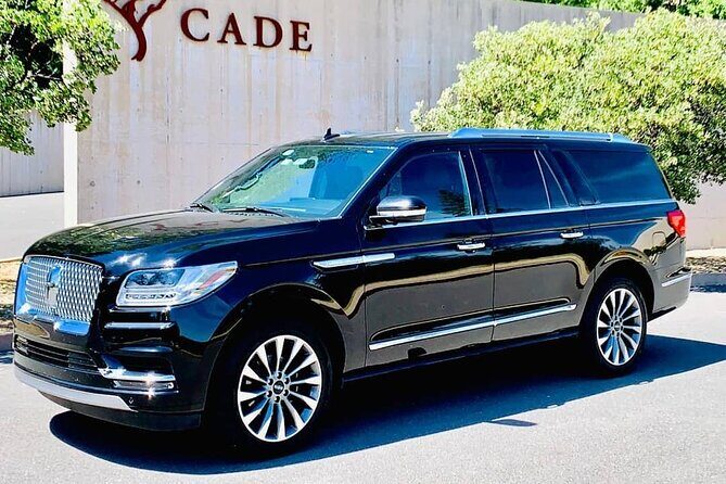 Private Transfer: Midway Airport MDW to Chicago by Luxury SUV - Key Points