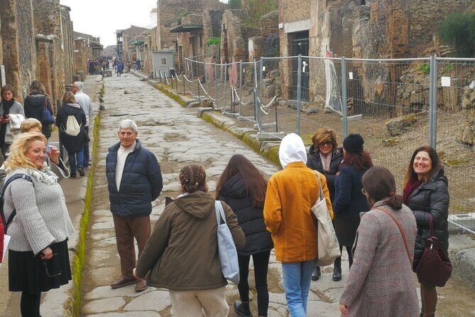 Private Transfer Naples Positano or Praiano or vice versa, Via Pompei or Cantina - The Value and Pricing