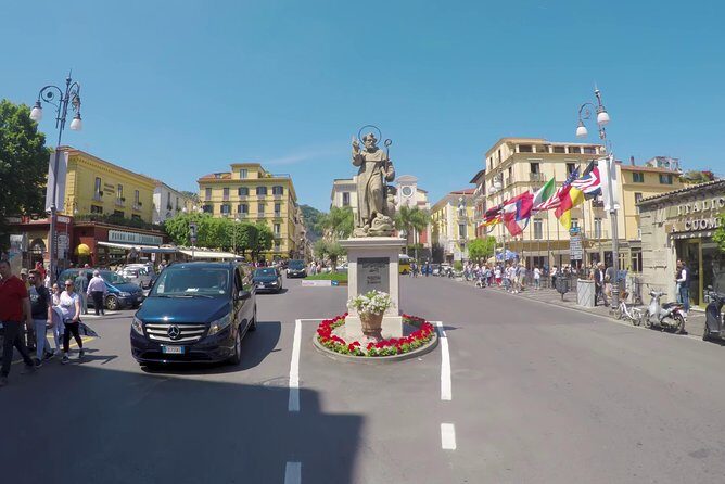 Private Transfer Naples to Sorrento with option of a Stop in Pompeii - The practical details