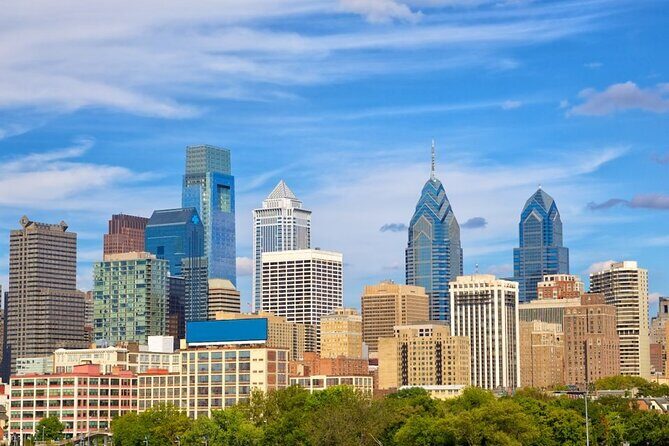 Private Transfer: Philadelphia to Philadelphia Airport PHL in in Business Car - From Booking to Arrival: What to Expect