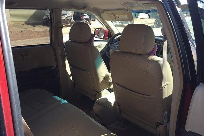 Private Transfer: Phnom Penh's Hotel or Airport to Sihanouville - Who Should Book This Transfer?