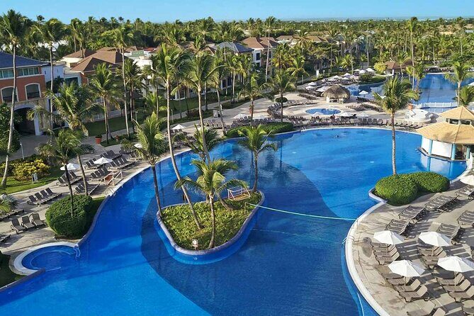 Private Transfer Punta Cana Airport to from Ocean Blue and Sand - The Inside Scoop on Punta Cana Private Transfers