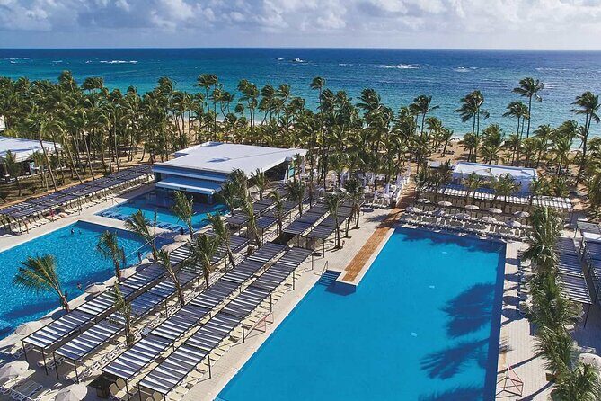 Private Transfer Punta Cana Airport to/from Riu Bambu. - Who Would Enjoy This Service?