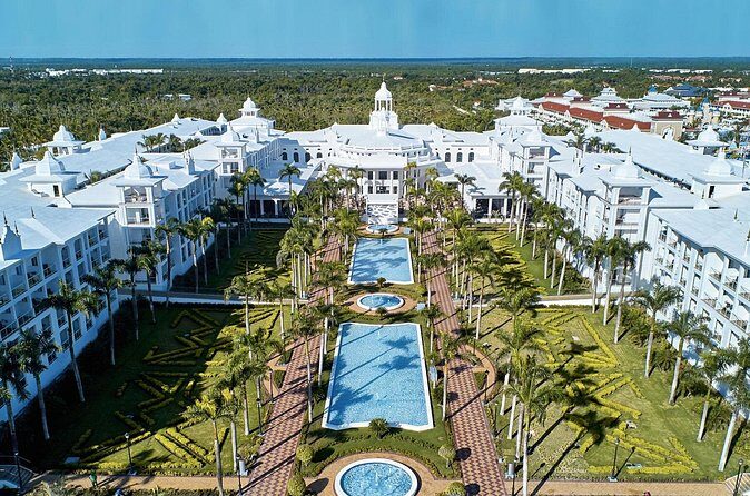 Private Transfer Punta Cana Airport to from Riu Palace Punta Cana - The Sum Up