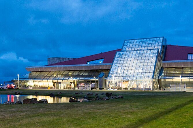 Private Transfer Reykjavik to Keflavik Airport - Why Choose a Private Transfer?