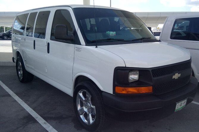 Private transfer round trip (Playa del Carmen) - The Vehicle and Comfort Level