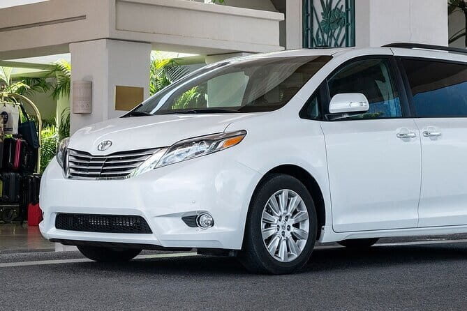 Private Transfer - Shanghai Port to Shanghai Pudong Airport (PVG) - Introduction