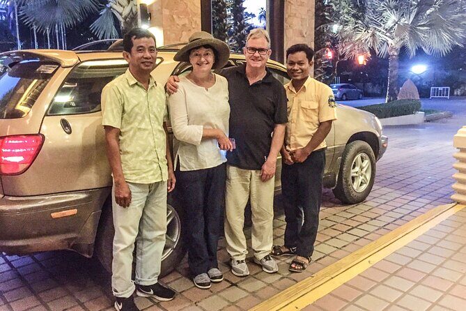 Private Transfer Siem Reap - Phnom Penh with Stop Sightseeing - Key Points