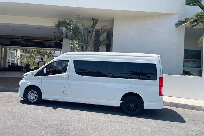 Private transfer SJD Airport to San Jose del Cabo Hotels One Way - An Honest Look at the Experience