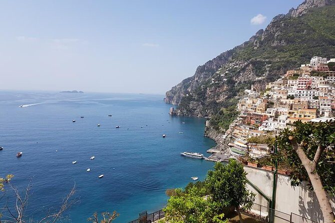 Private transfer SORRENTO to NAPLES or reverse with 3 hours stop in Pompeii - The Sum Up