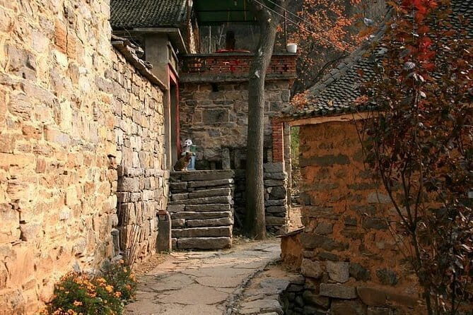 Private Transfer to Guoliang Village and Tunnel from Zhengzhou - Authenticity and Practicality