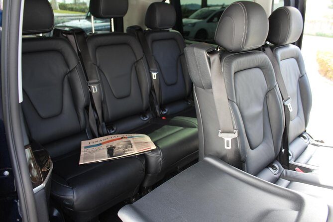 Private Transfer to Lisbon Airport - The Vehicle and Amenities
