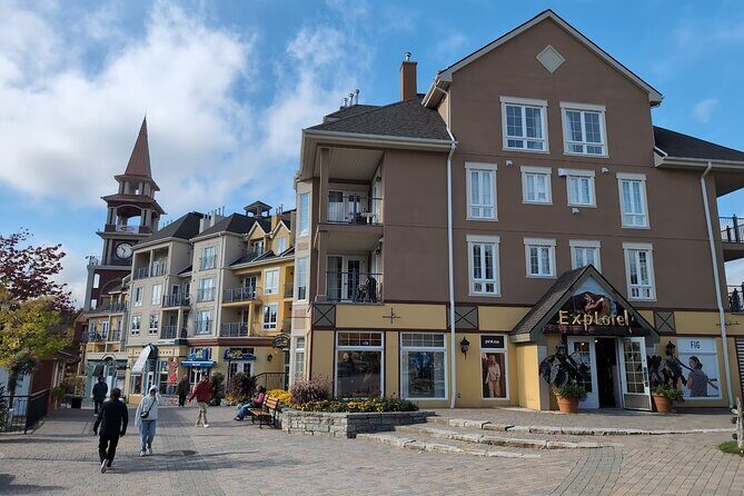 Private Transfer To Montreal YUL Airport From Mont-Tremblant - The Experience in Practice