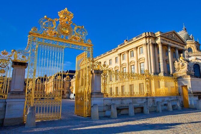 Private Transfer: Versailles to Paris Airport CDG by Luxury Van - The Experience in Practice