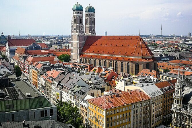 Private transfer: Vilshofen to Munich with 2h sightseeing stop - The Sum Up