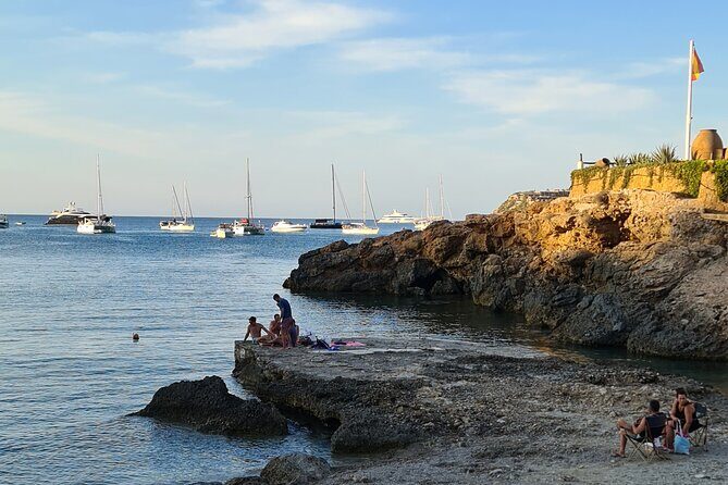 Private Transport from Ibiza Airport to Ibiza Town - What Makes It Stand Out?