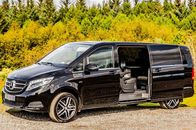Private transport In Luxury MPV/SUV 5pax Keflavik Airport-RKV - Detailed Review of the Keflavik Airport to Reykjavik Transfer