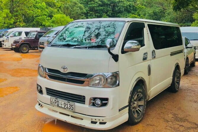 Private Transport Service from Sri Lanka - An Honest Look at Black Coconut Taxi Service