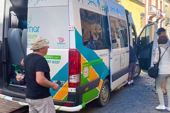 Private Transportation from Cabo Rojo Airport to Pedernales - What the Service Includes