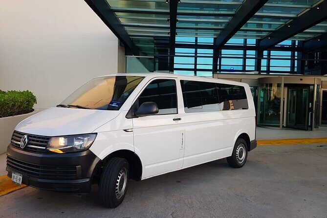 Private Transportation to CUN Airport, from Puerto Morelos - Is This Transfer Right for You?