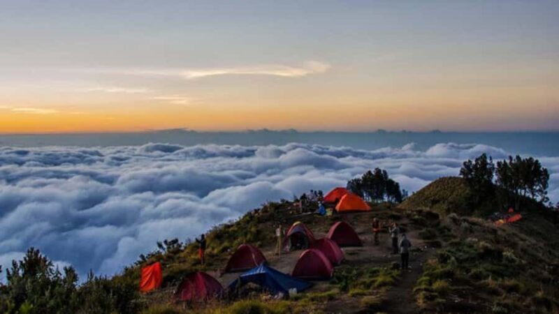 Private Trekking Rinjani mountain 3 days - 2 nights - Starting Point: Sembalun Village and the Ascent Begins