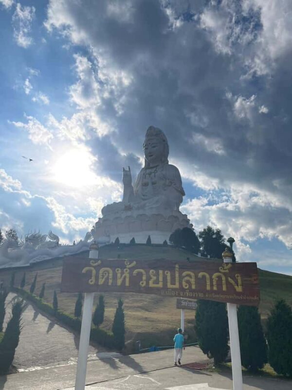 Private trip Chiang Rai Day trip, White Temple, Blue temple - Key Points