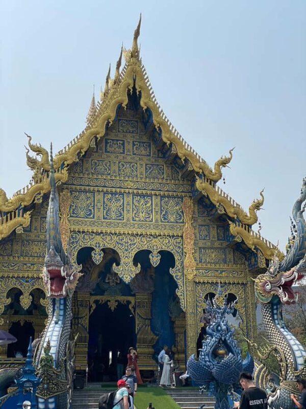 Private trip Chiang Rai Day trip, White Temple, Blue temple - A Deep Dive into the Experience