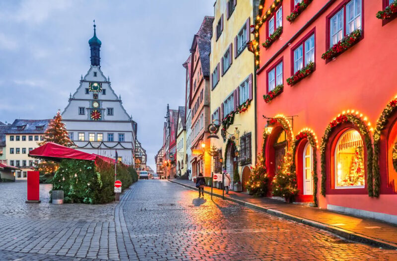 Private trip from Munich to Rothenburg & Harburg and back - An in-depth look at the tours highlights and logistics