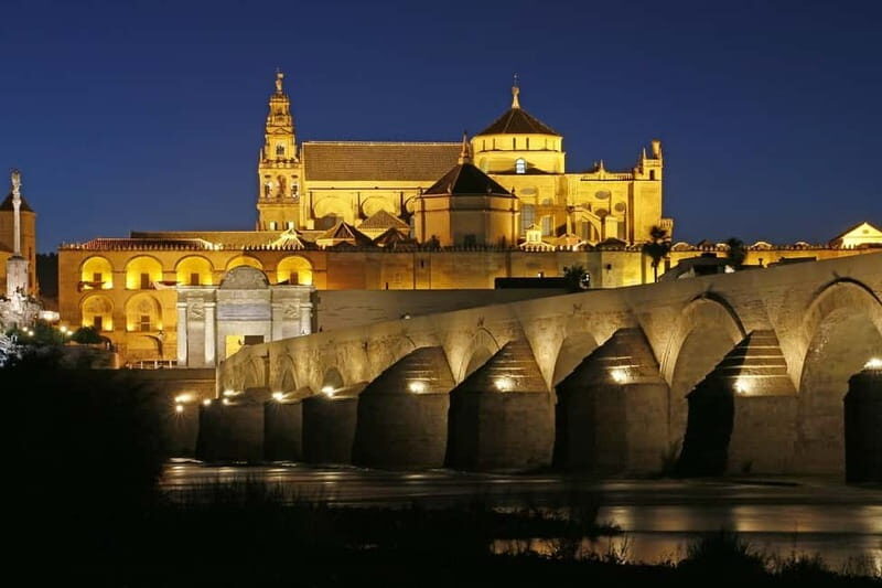 Private trip from Seville to Córdoba for small groups - The itinerary: what you can expect