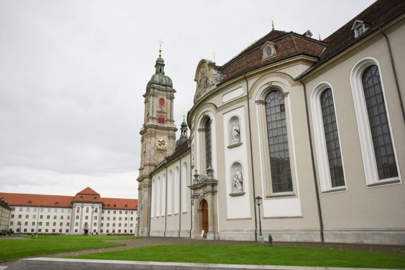 Private Trip from Zurich to St. Gallen and Appenzell - FAQs