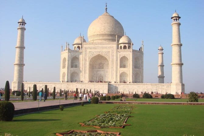 Private Trip: Sunrise Taj Mahal Tour With Agra Fort, Mehtab Bagh and Fatehpur Sikri with All Inclusive - Early Morning Pickup and the Drive to Agra