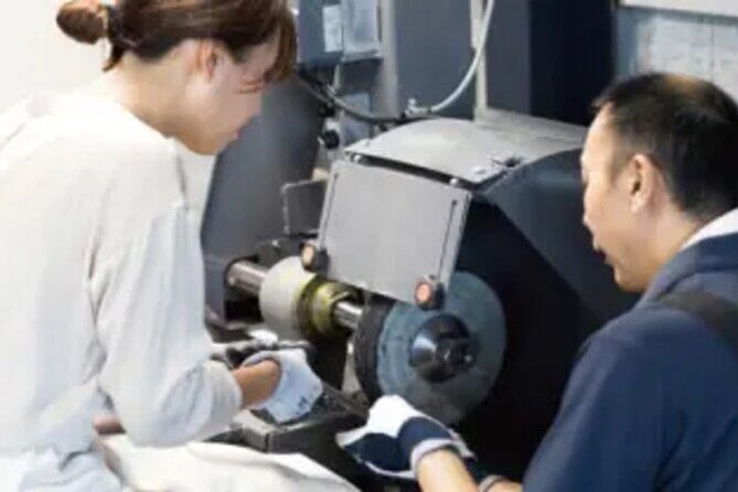 Private Tsubame Sanjo Fruit Knife Making Tour with Licensed Guide - Frequently Asked Questions