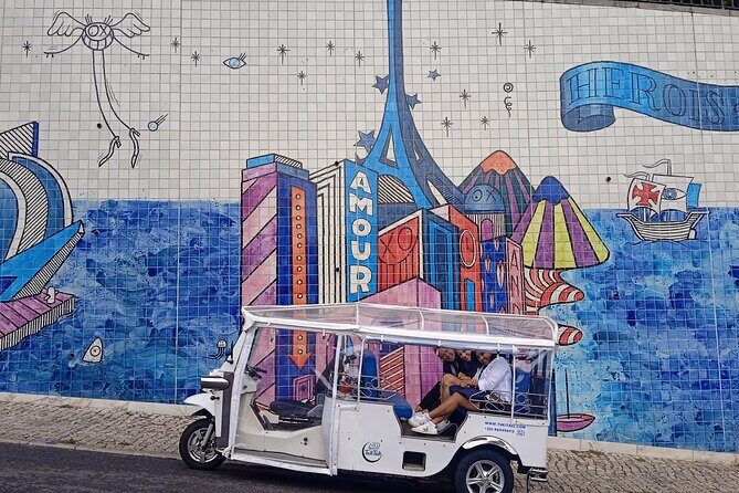 Private Tuk Tuk of the Old Town Lisbon and Street Art Highlights - The Practicalities: What’s Included and What’s Not