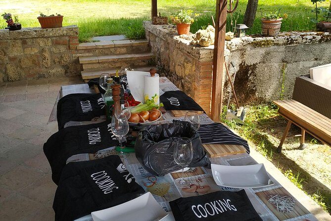Private Tuscan Cooking Class And Wine Tasting in Radda in Chianti - Who Should Book This Tour?
