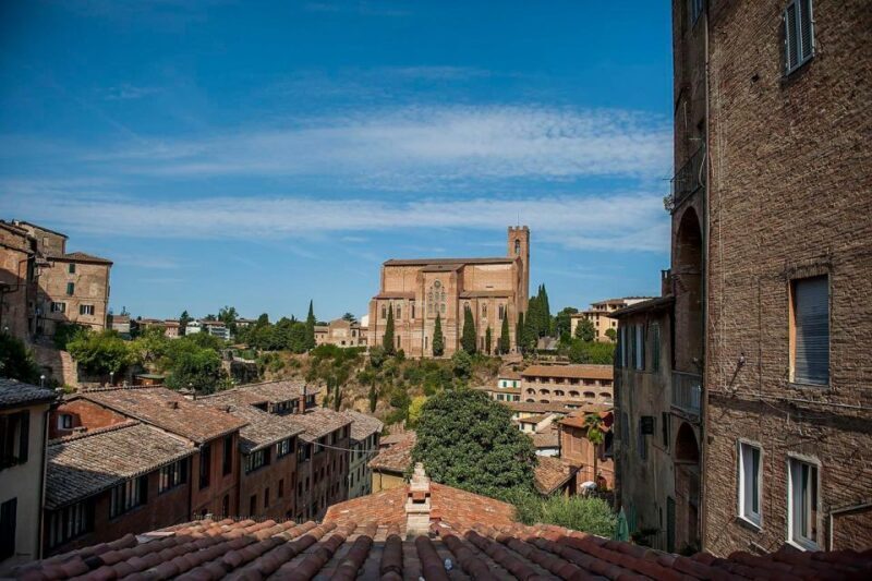 Private Tuscany Tour to Siena and San Gimignano with Lunch - Key Points