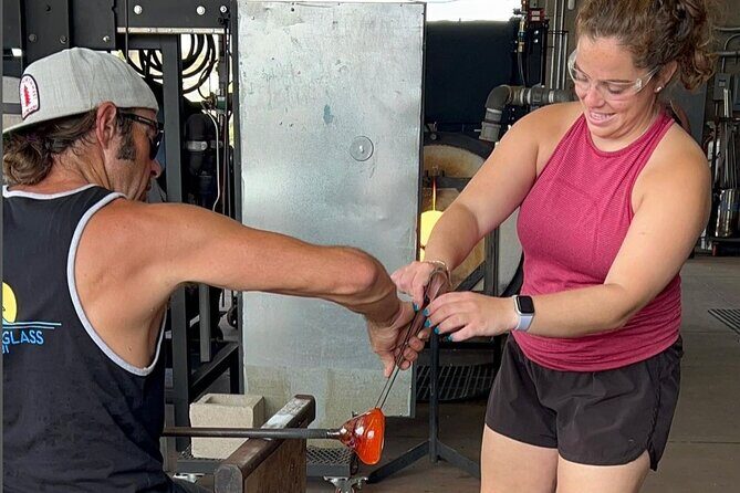 Private Two-Piece Glassblowing Lesson for Up To 4 People - Detailed Breakdown of What to Expect